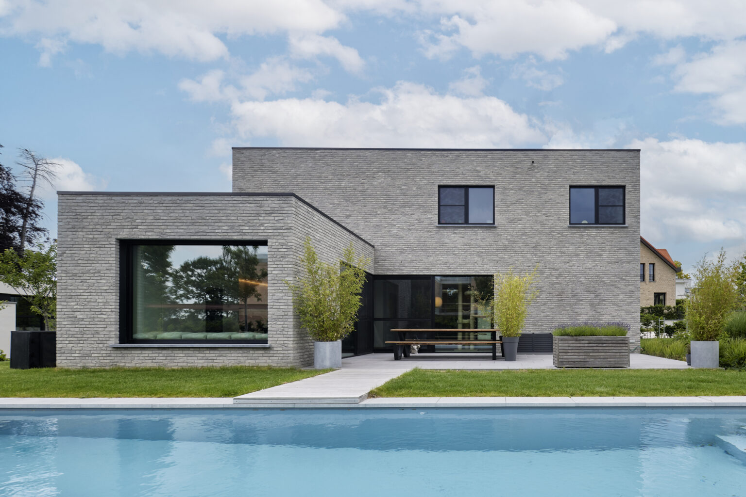 LEYN – Sven Dezittere